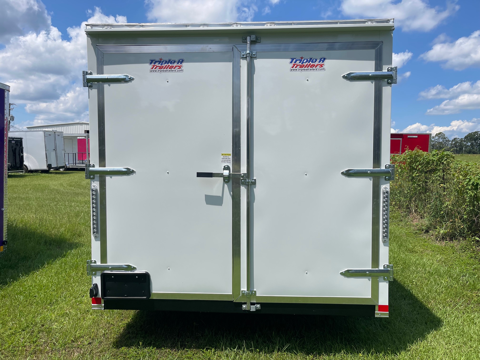 7×14 Tandem Axle Trailer – 16” On Center Floors & Walls – V-nose ...